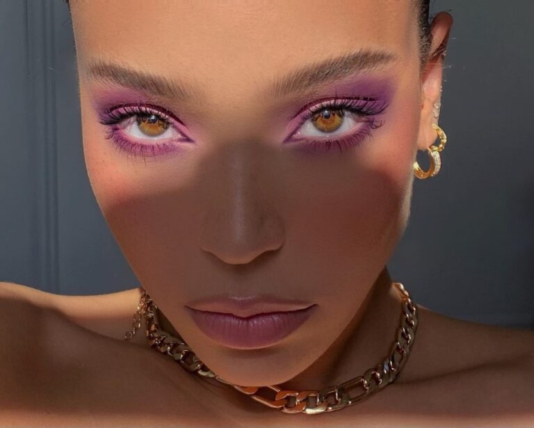 The Purple Makeup Trend Isn’t Going Anywhere for Autumn/Winter 2022 ...